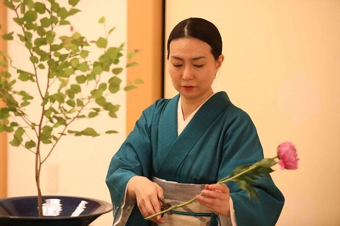 Private Japanese Traditional Flower Arrangement in Tokyo - Who Will Love This Experience?