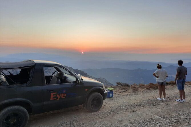 PRIVATE Jeep Safari 4x4 SUNSET with Dinner in Mountains CRETE - Who Will Love It?