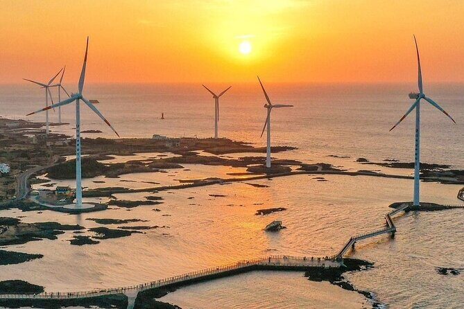 Private Jeju Geopark Gotjawal and Oreum Trekking Experience - Key Points