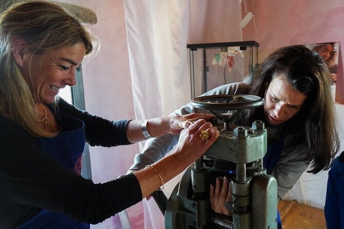 Private jewelry class in Florence, Tuscany, Italy (4 hours) - An Authentic Silver Jewelry Workshop in Tuscany