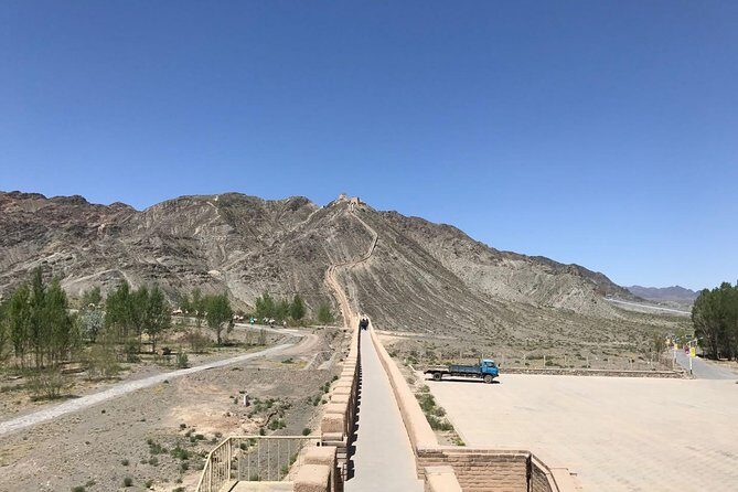 Private Jiayuguan Day Tour to Jiayuguan Fort, Overhanging Great Wall and More - Who Will Benefit Most?