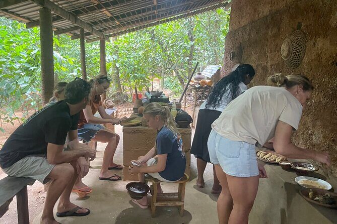 Private Kandy Authentic Cooking Class - Who Should Consider This Experience?