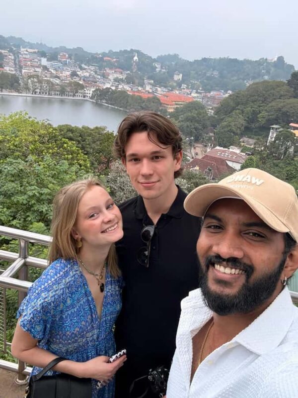 Private Kandy City Tour by Tuk-Tuk with Local Guide - Key Points