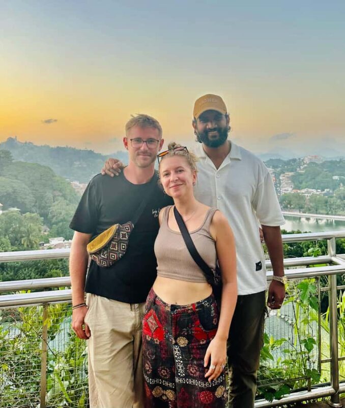 Private Kandy City Tour by Tuk-Tuk with Local Guide - Authentic Insights and Authentic Encounters