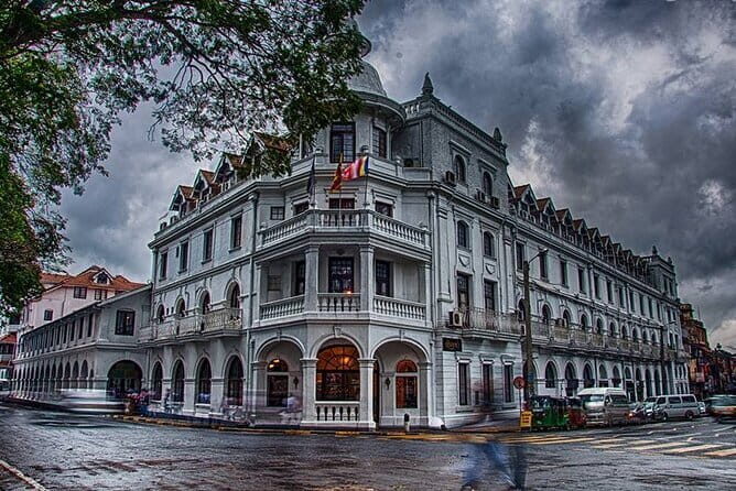 Private Kandy Day Tour From waskaduwa - Key Points