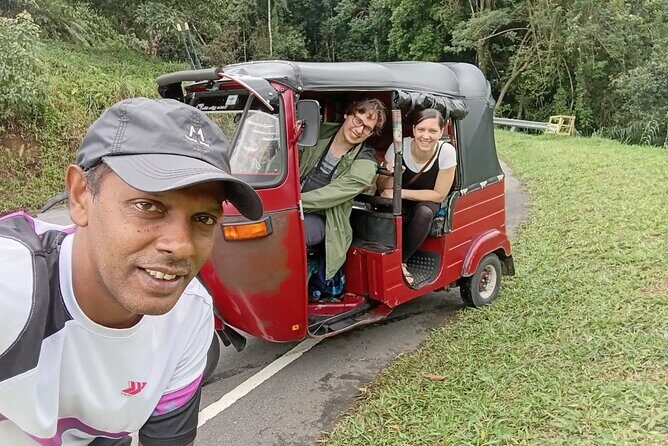 Private Kandy Day Tour: Temple of the Tooth & Lakeside Highlights - The Sum Up