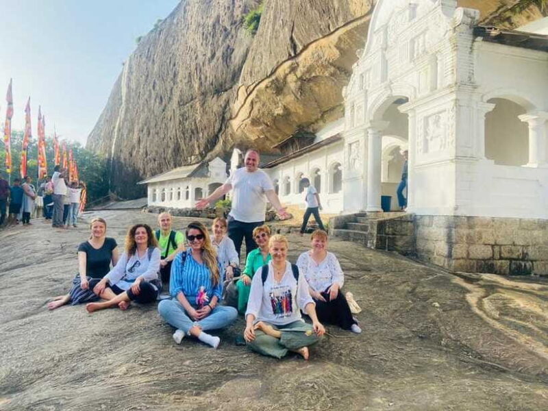 Private Kandy to Sigiriya and Minneriya Safari Day Tour - FAQ