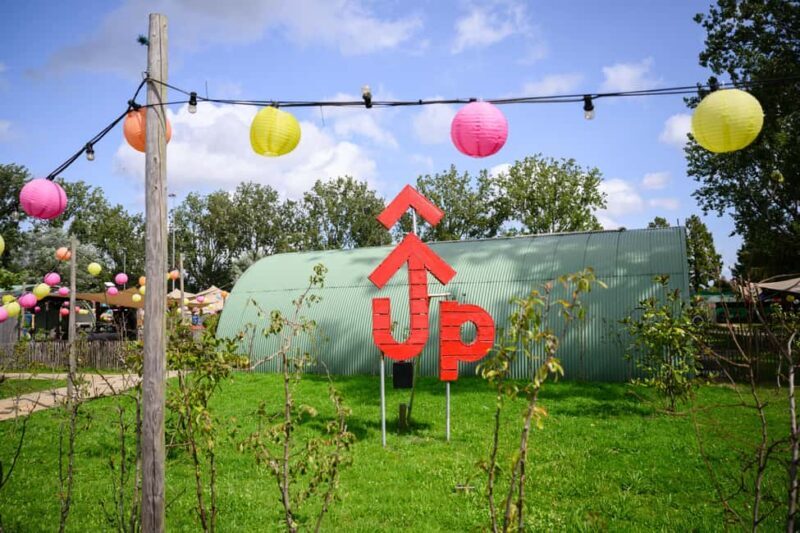 Private Karaoke Caravan Experience in Amsterdam - How Does It Work? What Can You Expect?