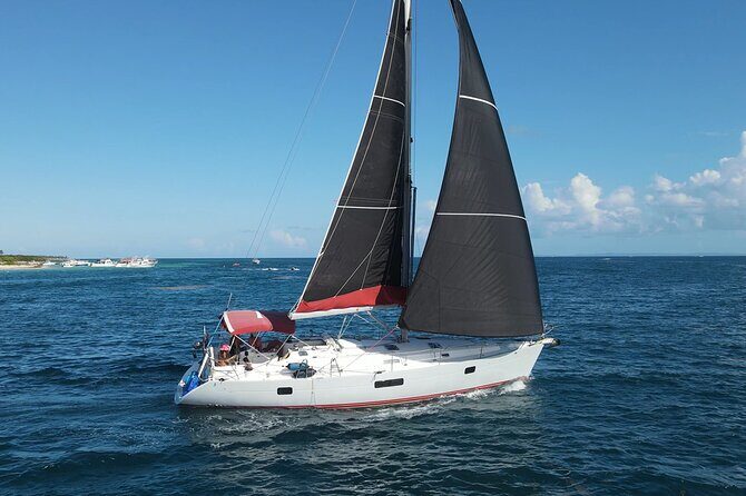 Private Karibe Sailing and Snorkeling Tour - Key Points