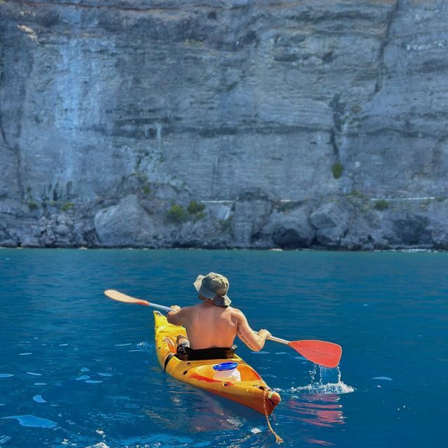 Private Kayak Tour at the feet of the Giant Cliffs - An In-depth Look at the Los Gigantes Kayak Tour