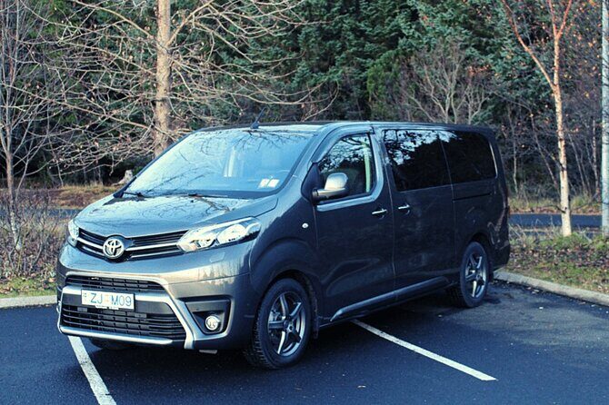 Private Keflavik Airport Transfer (Round trip) - The Experience: What Travelers Can Expect