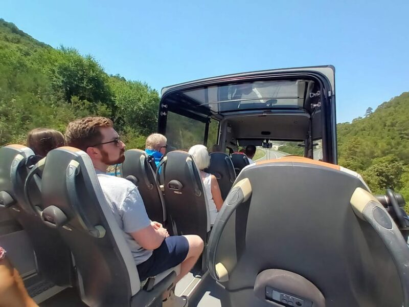 Private Korula Island: Wine & Sightseeing Tour - Transport and Group Size