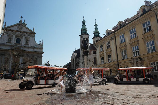 Private Krakow sightseeing by golf cart - An Introduction to the Electric Golf Cart Tour in Krakow