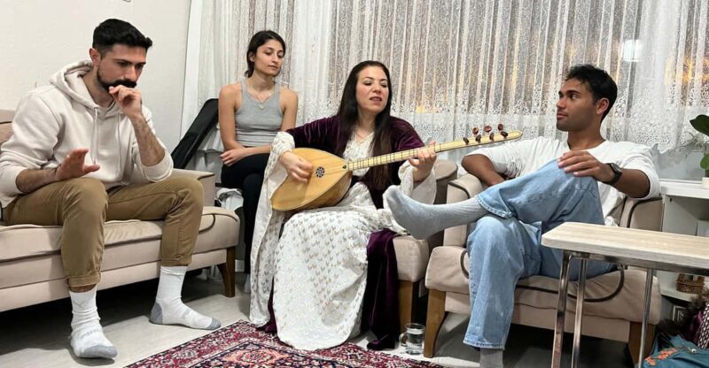 Private Kurdish Music Istanbul: Ancient Music Style Dengbeji - Exploring the Heart of Kurdish Culture in Istanbul: A Detailed Look at the Dengbeji Music Workshop
