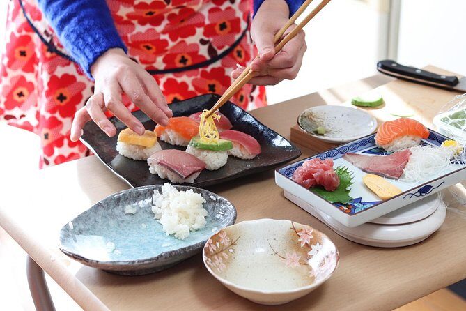 Private Kyoto Sushi Cooking Class & Tea Ceremony with Emika - Key Points