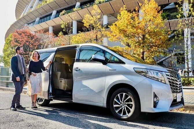 Private Lady Hamilton Grand Palladium Roundtrip Airport Transfer - Introduction