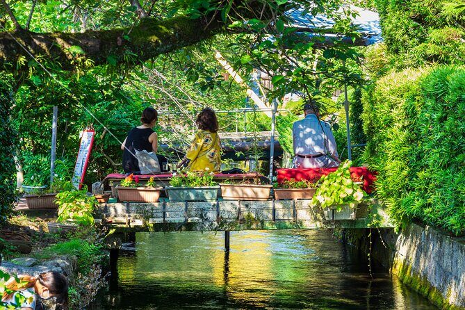 Private Lake Biwa Tour with Licensed Guide and Vehicle - Key Points