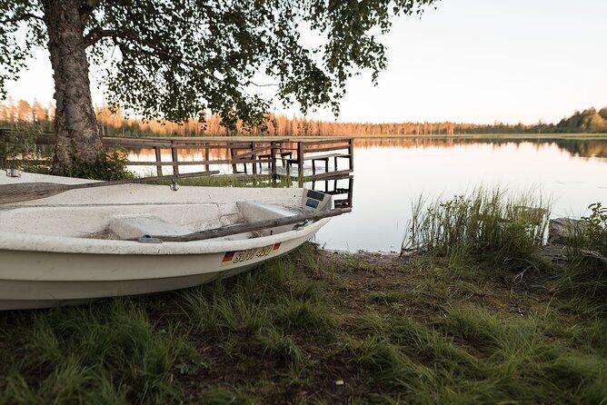 Private Lappish evening in the wilderness with traditional sauna and dinner - The Sum Up