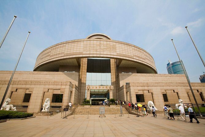 Private Layover Tour of Shanghai City Highlights and Sunset in Shanghai Tower - Who Should Consider This Tour?