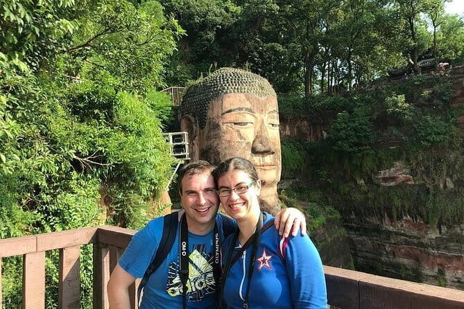 Private Leshan Giant Buddha and Huanglongxi Ancient Town Day Tour - An In-Depth Look at the Tour Experience