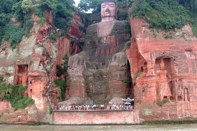 Private Leshan Giant Buddha and Local Food Tasting Trip - Starting Point: From Chengdu to Leshan