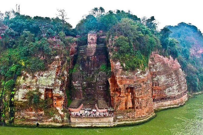 Private Leshan Giant Buddha day tour & Huanglongxi old town&lunch - FAQs