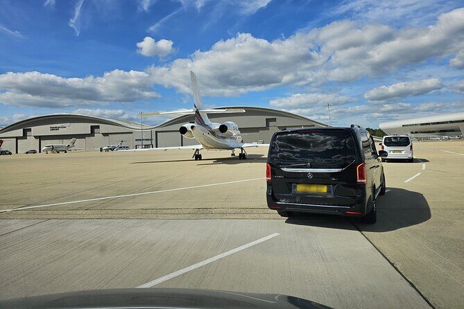 Private limo transfers Gatwick Airport to/from any London hotel - An In-Depth Look at the Service