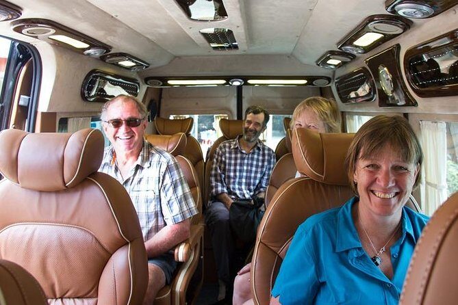 Private Limousine Transportation Between Hanoi and Halong Bay - Key Points