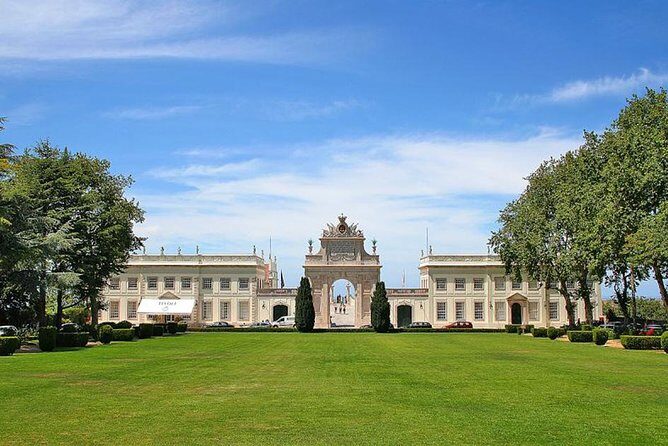 Private Lisbon and Sintra Shore Excursion with Port Pick-Up - Who Is This Tour Best For?