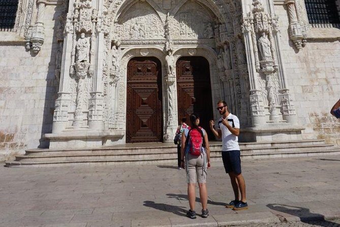 Private Lisbon Tour - at your own pace - Panoramic Views and Iconic Landmarks