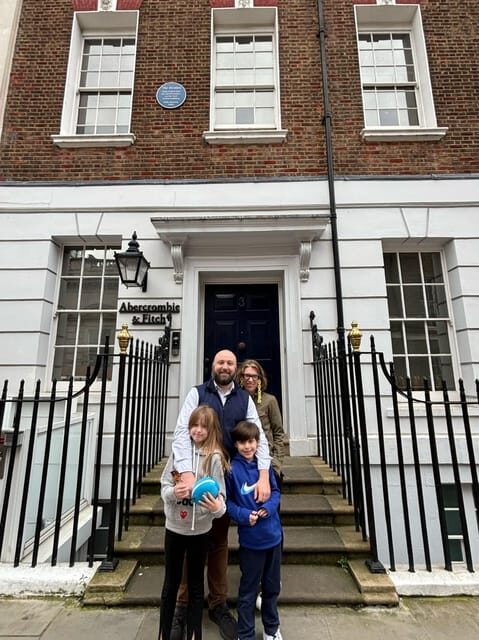 Private London Beatles Taxi Tour with Local Guide - Authentic Insights from Reviewers