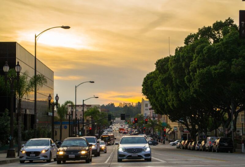 Private Los Angeles Tour by Night - The Practical Side: Pricing, Duration, and Comfort