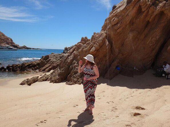 Private Los Cabos snorkeling tour to Chileno bay and Santa Maria cove - Key Points