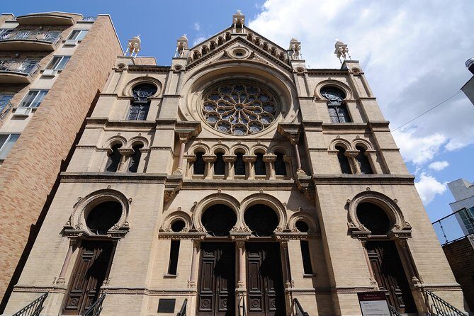 Private Lower East Side Food and Neighborhood Tour - Authentic Stories and Feedback from Travelers