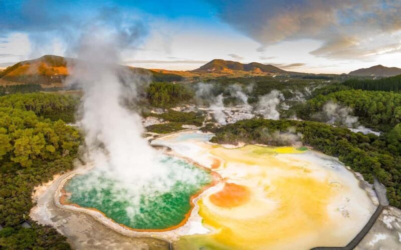 Private Luxury Auckland - Rotorua Geothermal Wonderlands - An Introduction to the Tour Experience