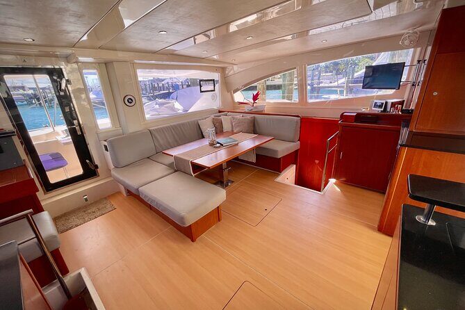 Private Luxury Catamaran Charter in Nassau - The Sum Up: Is This the Nassau Water Day for You?