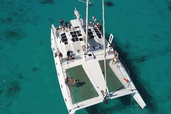 Private Luxury Catamaran - Saona or Catalina island - Practical Details and Logistics