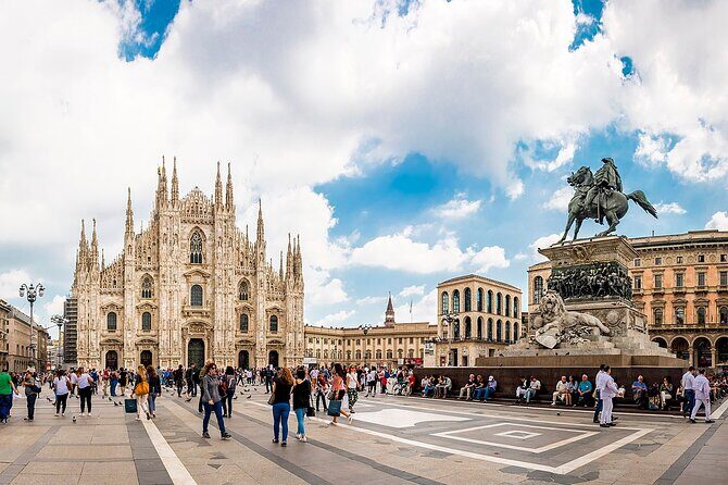 Private Luxury day Transfer from Linate Airport to Milan - The Vehicle and Comfort