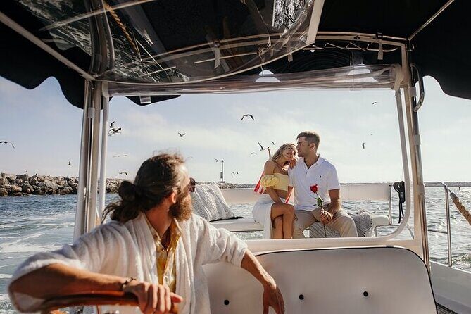 Private Luxury E-Boat Cruise with Wine, Charcuterie & Sea Lions Spotting - FAQ