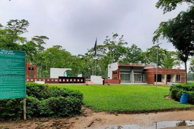 Private Luxury Escape: 2 Day Tea Gardens & Scenic Landscapes - Practical Considerations