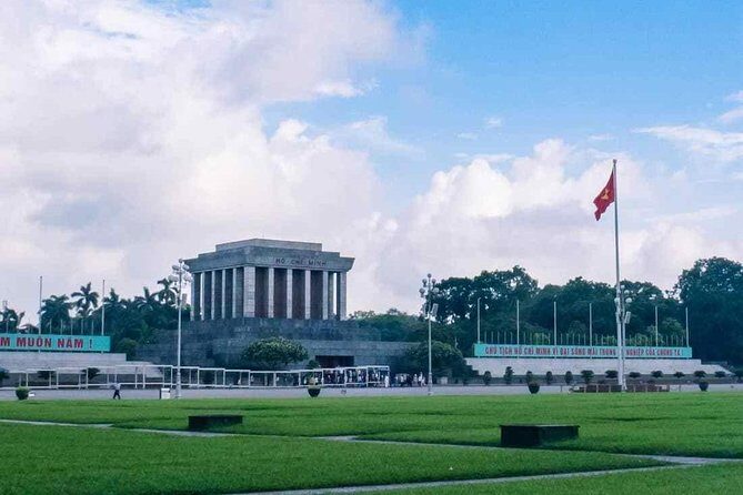 Private LUXURY Hanoi City Full day guided tour - Who Should Consider This Tour?