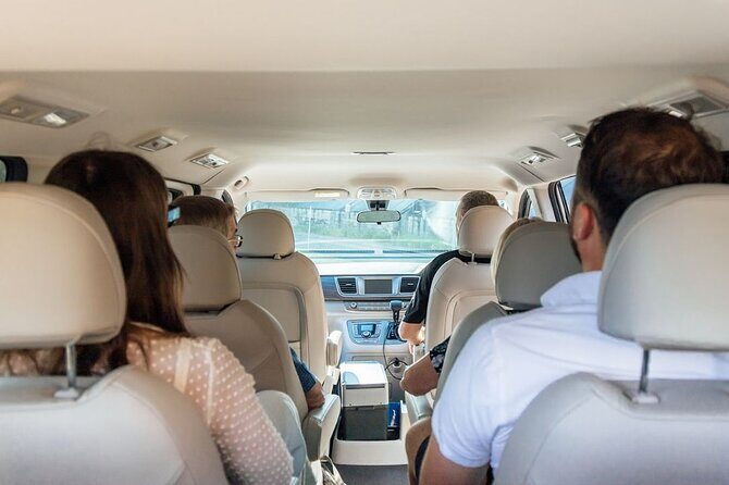 Private Luxury Hunter Valley Tour - up to 7 guests - An In-Depth Look at the Hunter Valley Private Tour