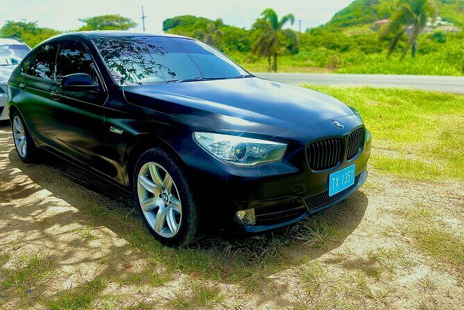 Private Luxury Round-Trip Transfer: Hewanorra International Airport - Introduction