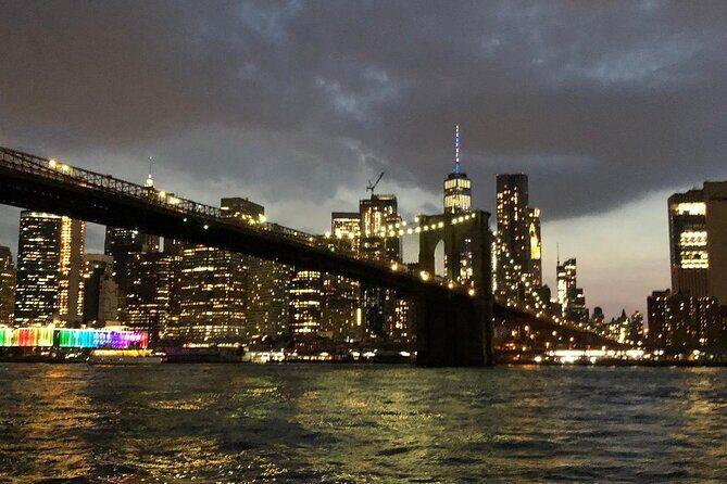 Private Luxury Sunset Boat Tour in New York City - 1 Hour - Final Thoughts