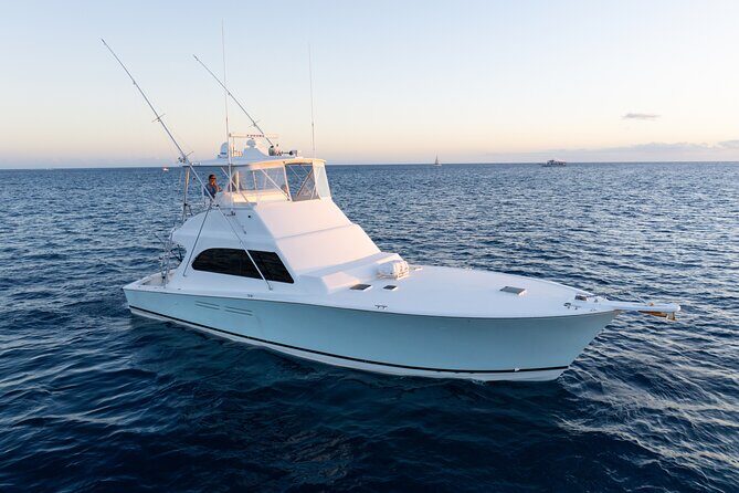 Private Luxury Sunset Cruise Aboard Limitless - An In-Depth Review of the Sunset Cruise Experience