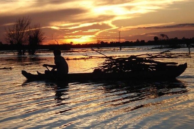 PRIVATE Luxury Sunset Mekong Afternoon trip from HCM city - Dining and Evening Atmosphere