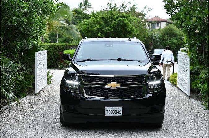 Private Luxury Transfer to/from Airport Turks and Caicos - The Sum Up: A Smart Choice for Stress-Free Travel in Turks and Caicos
