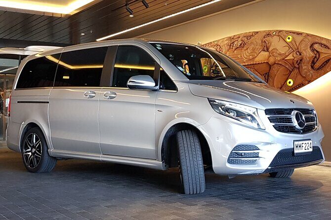 Private Luxury Transfers from Auckland Airport TO Auckland Hotels - What to Expect from the Auckland Airport Private Transfer