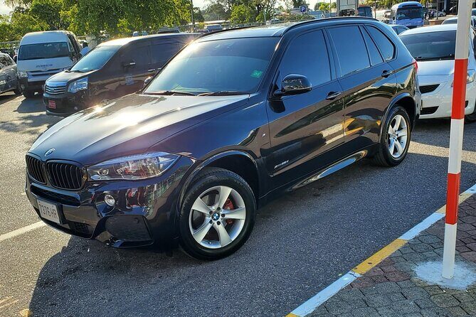 Private Luxury Transfers in Montego Bay  Reliable Services - The Value of a Luxury Transfer in Montego Bay