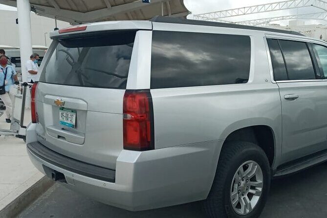 Private luxury transportation from CUN Airport to Puerto Morelos - Who Will Love This Service?